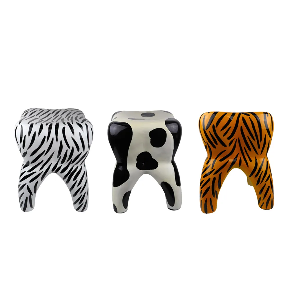 iDENTical Tooth Sahpe Premium Stool (QT-083)